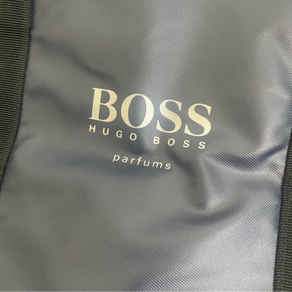 Hugo Boss | Bags | Nwot Hugo Boss Parfum Weekender Expandable Duffle ...